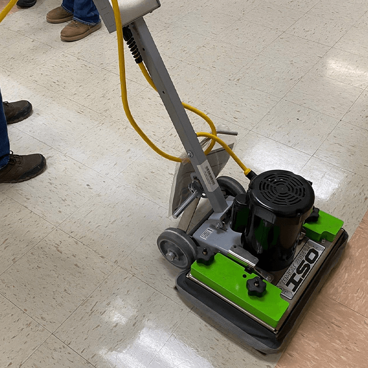 Tomcat ISO EDGE® - Orbital Floor Scrubber - Floor Machine